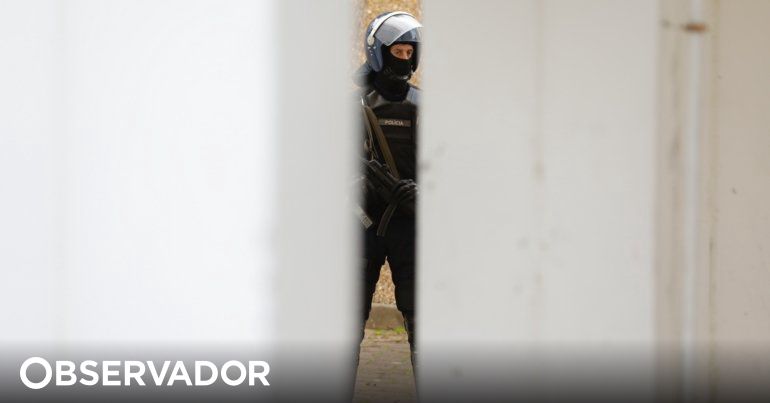 Psp Faz Detenções Em Operação De Combate Ao Tráfico De Droga Em Bairro